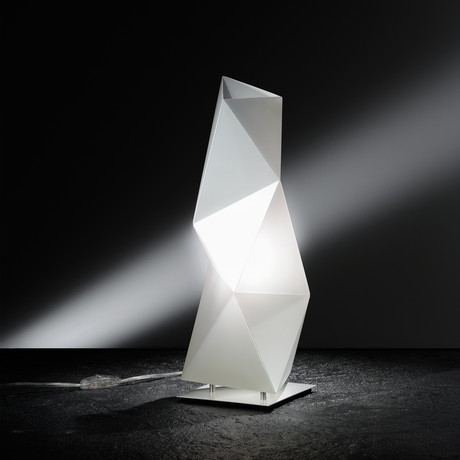 SLAMP - The Leading Light - Touch of Modern