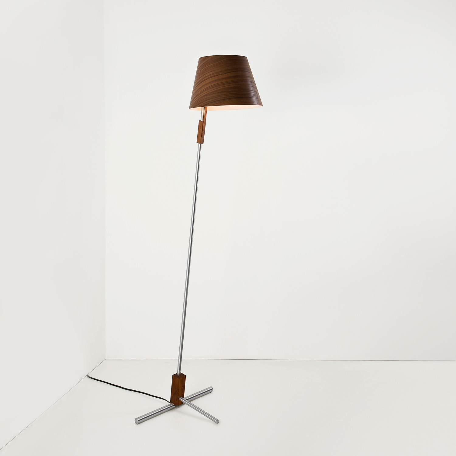 Cerno Fas Classic LED Floor Lamp - Cerno - Touch of Modern