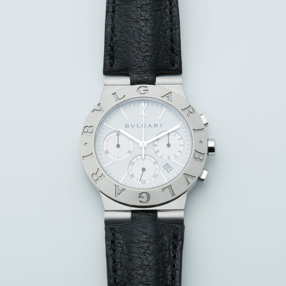 Excellent Watches - History on Your Wrist - Touch of Modern