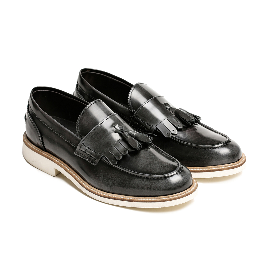 British Passport Shoes - Italian-Made, British Inspired - Touch of Modern