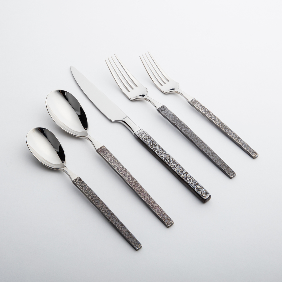 Hampton Forge - Timeless Cutlery - Touch of Modern