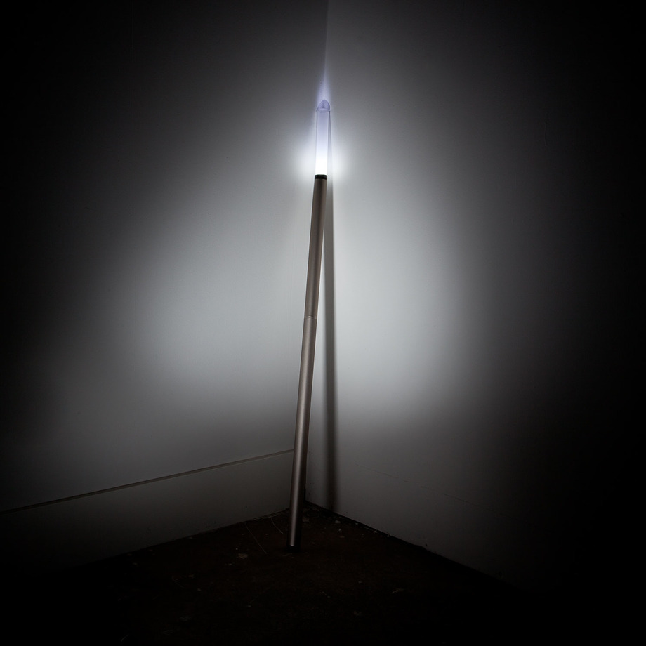 Tayo Design - Glowing Elegance - Touch of Modern