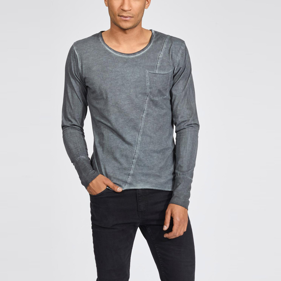 True Prodigy - Statement-Making Essentials - Touch of Modern