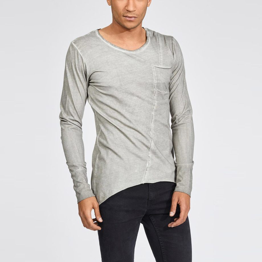 True Prodigy - Statement-Making Essentials - Touch of Modern