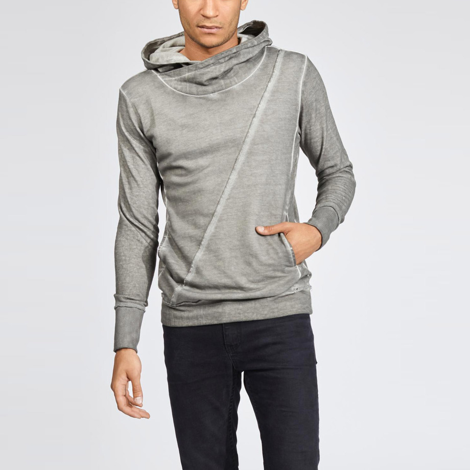 True Prodigy - Statement-Making Essentials - Touch of Modern