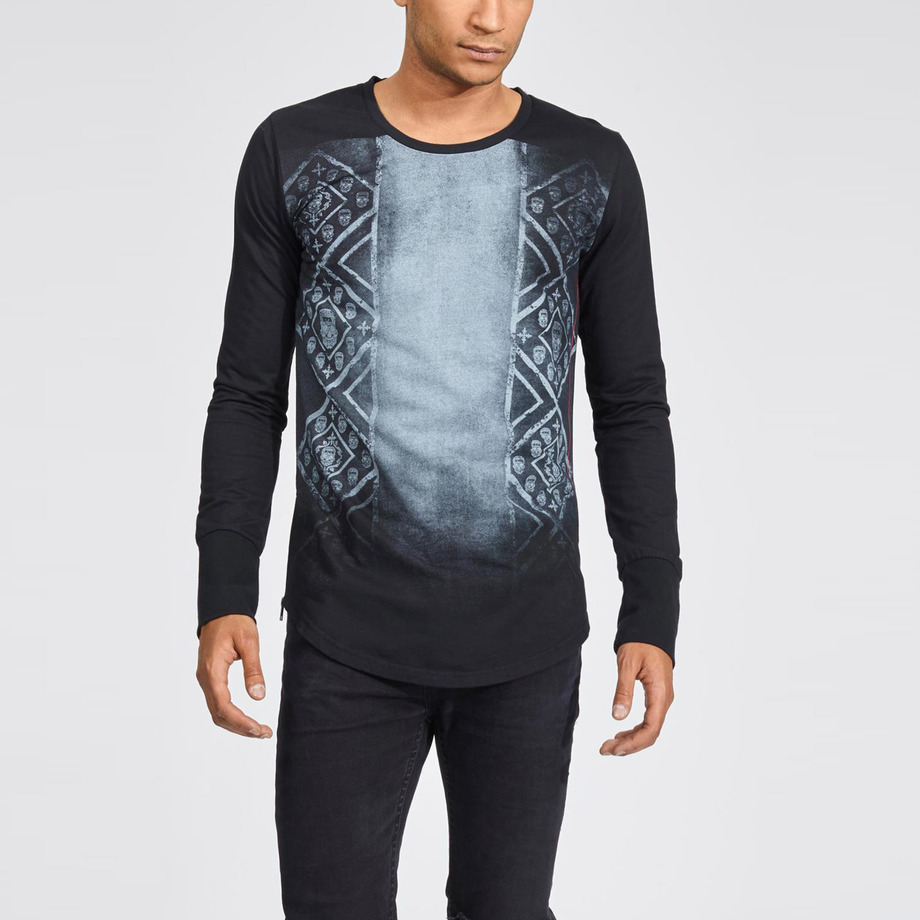 True Prodigy - Statement-Making Essentials - Touch of Modern