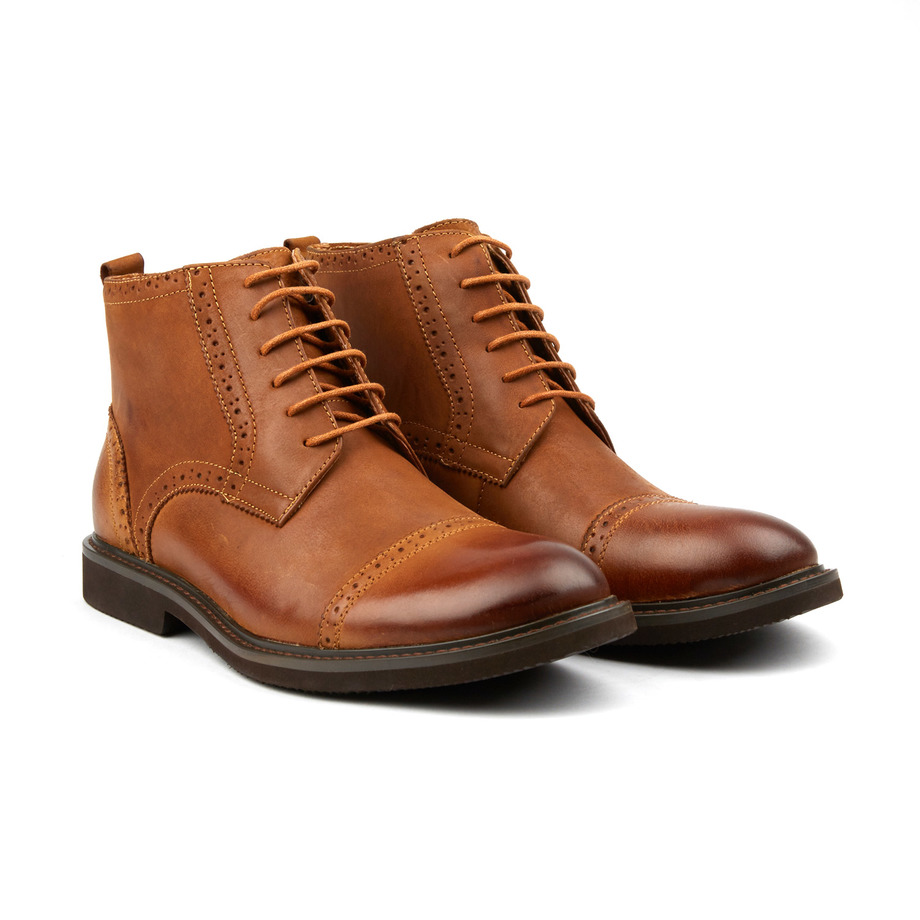 J75 by JUMP - Style-Savvy Leather Shoes - Touch of Modern