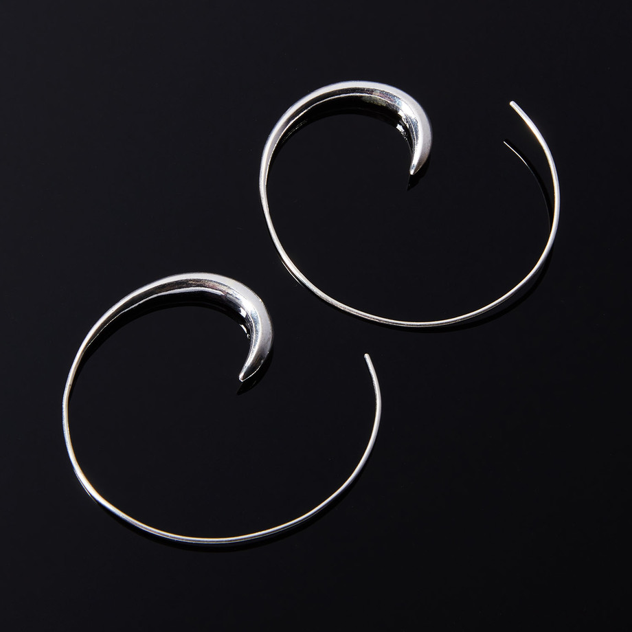 Sikara Jewelry - Internationally Inspired - Touch of Modern