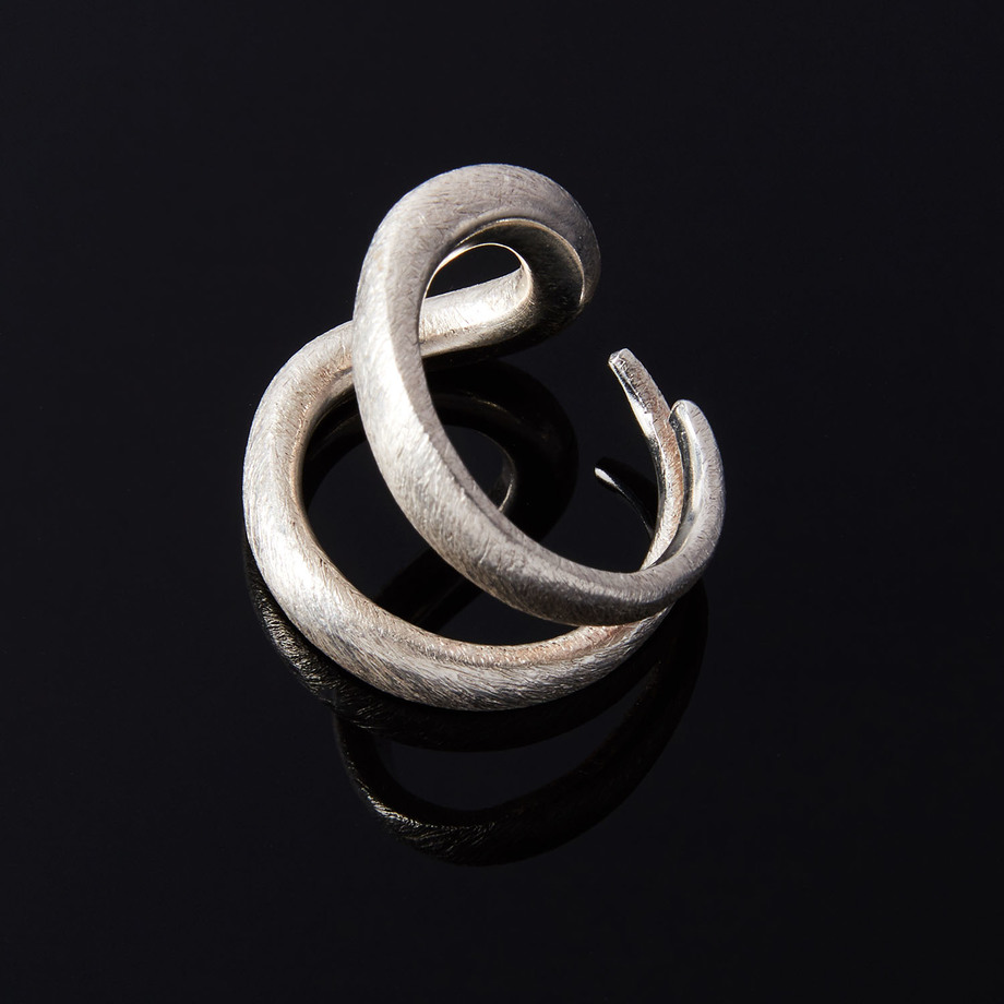 Sikara Jewelry - Internationally Inspired - Touch of Modern