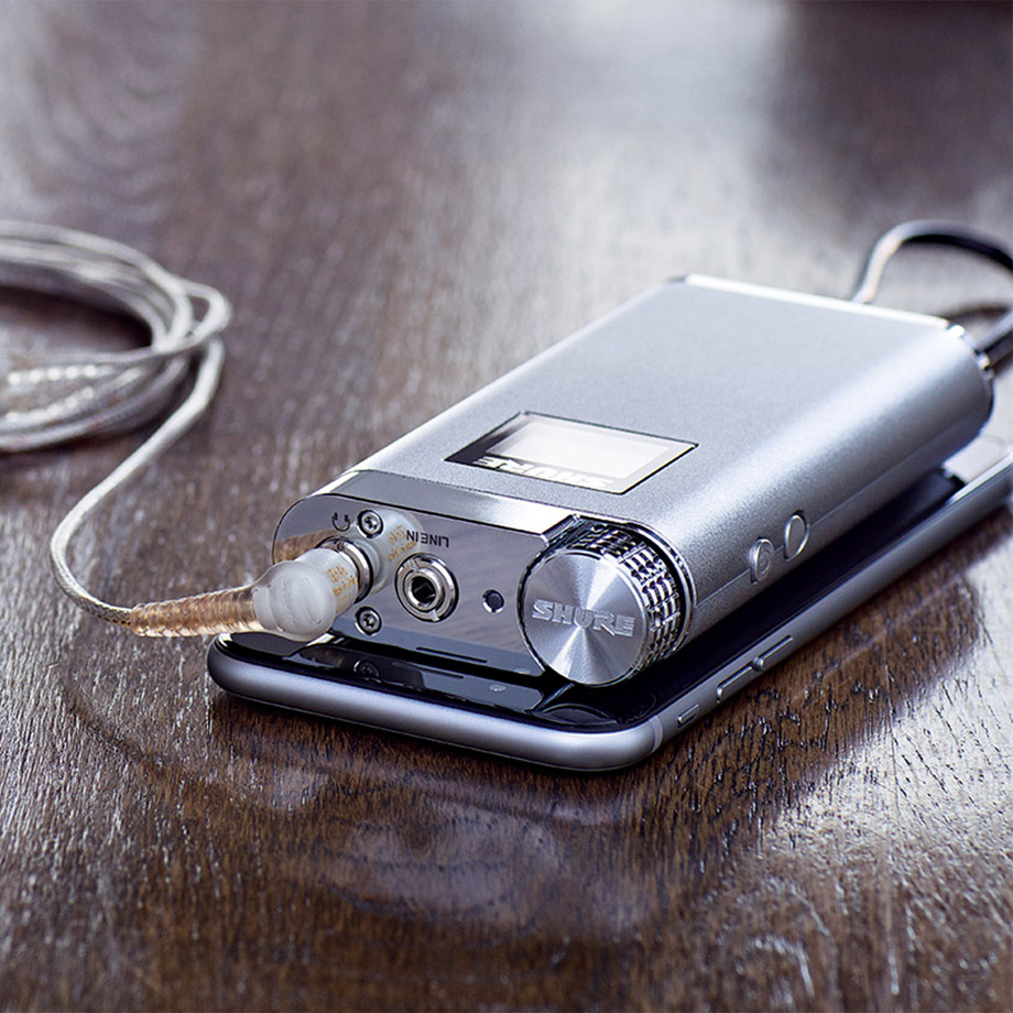 Shure - Industry-Standard Sound - Touch of Modern