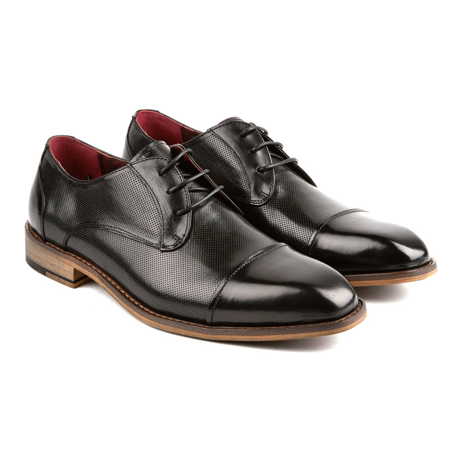 Vintage Foundry - Versatile Leather Shoes - Touch of Modern