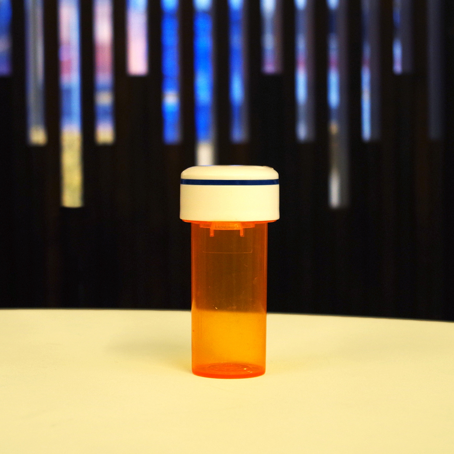 Pillsy - The Intelligent Pill Cap - Touch of Modern