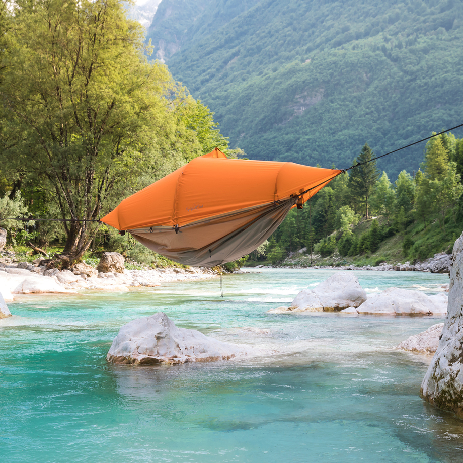 Flying Tent® - Sleep Above the Earth - Touch of Modern
