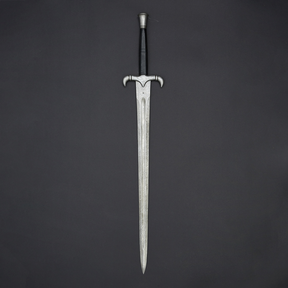 Darksword Armory - Handcrafted Medieval Swords + Daggers - Touch of Modern