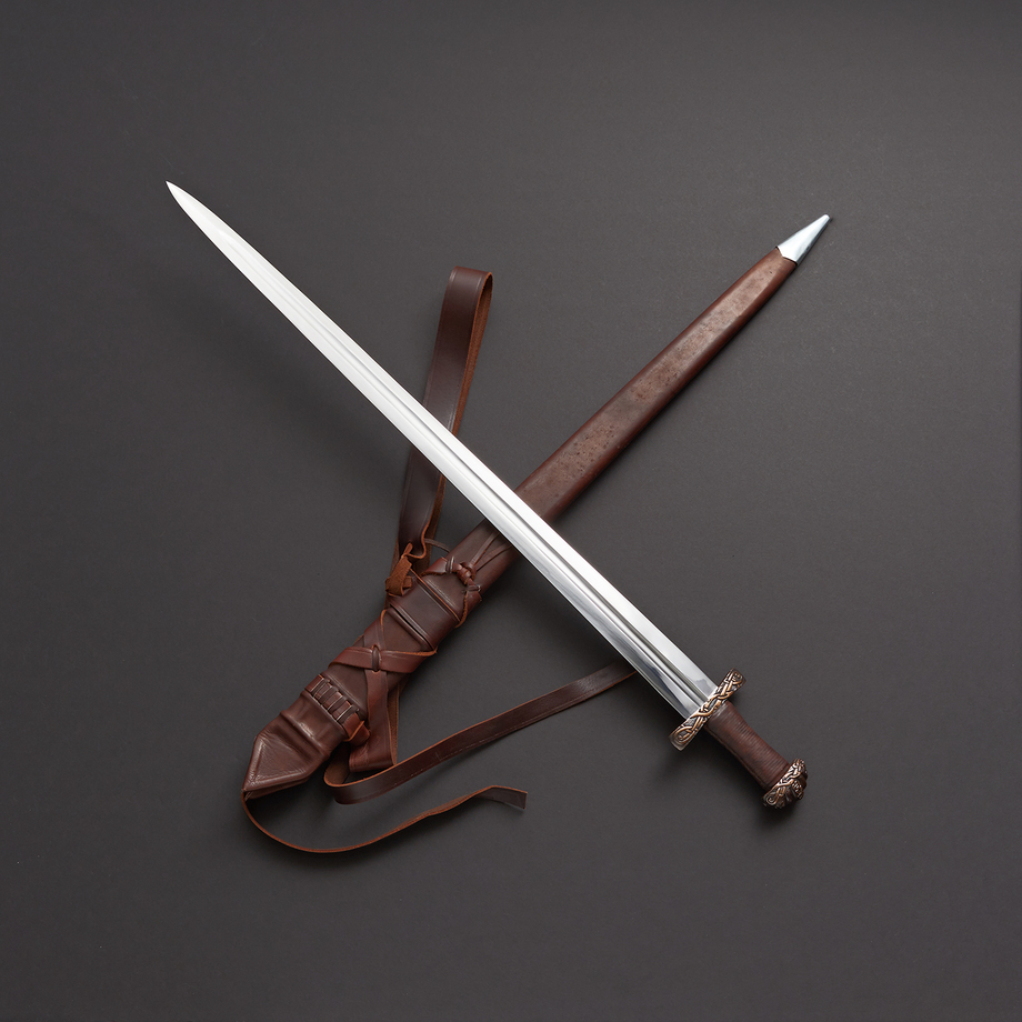 Darksword Armory - Handcrafted Medieval Swords + Daggers - Touch of Modern
