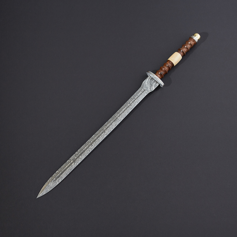 Damask Co. - Finely-Crafted Damascus Swords - Touch of Modern