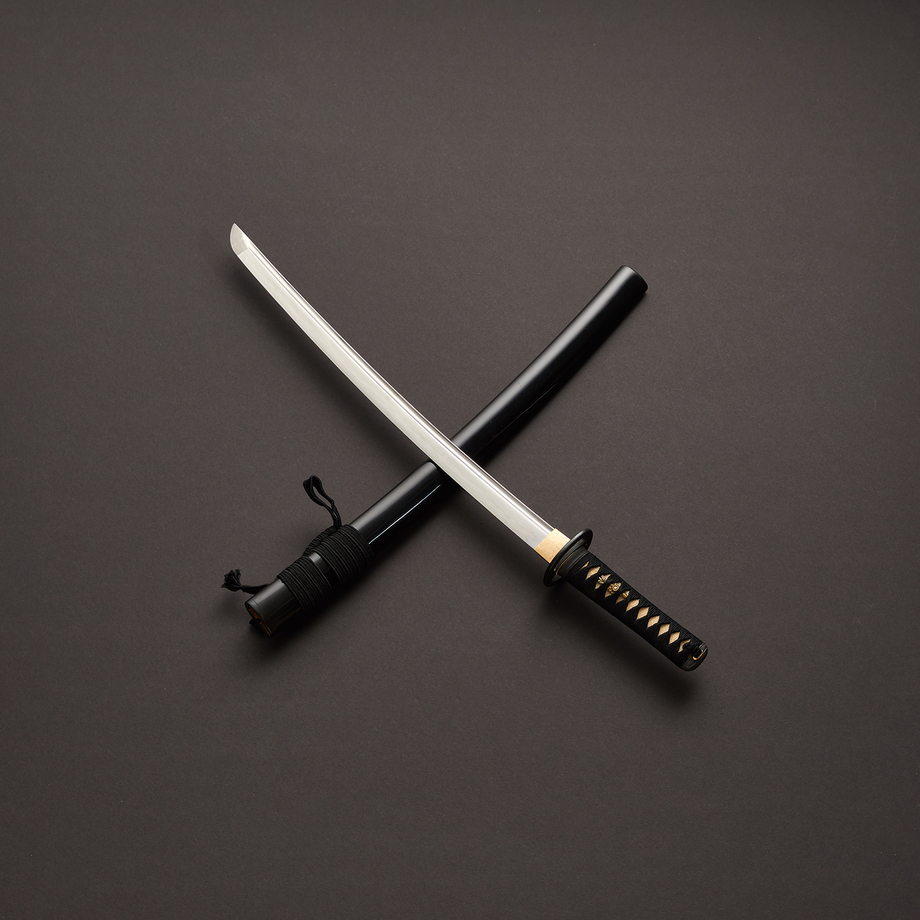 Dynasty Forge - Traditional Japanese Swords - Touch of Modern
