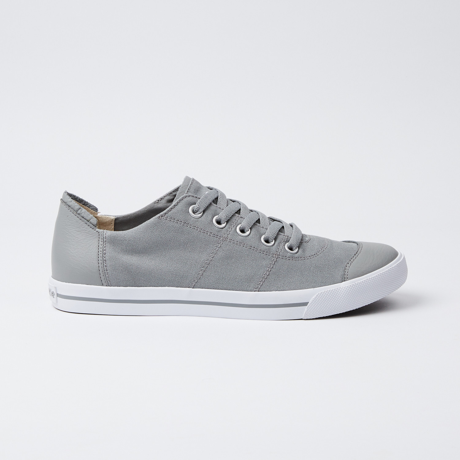 Toe Hugger M Sneaker // Grey (Euro: 41) - Burnetie - Touch of Modern