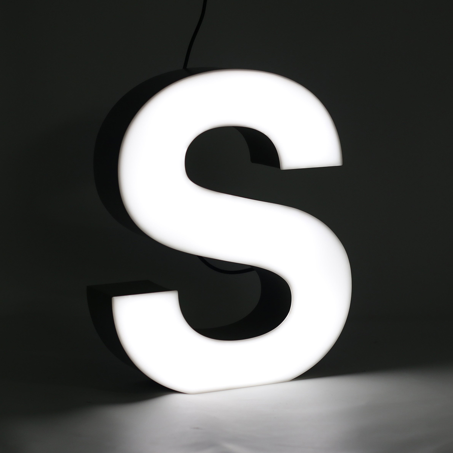 iLute - Illuminated Marquee Letters - Touch of Modern