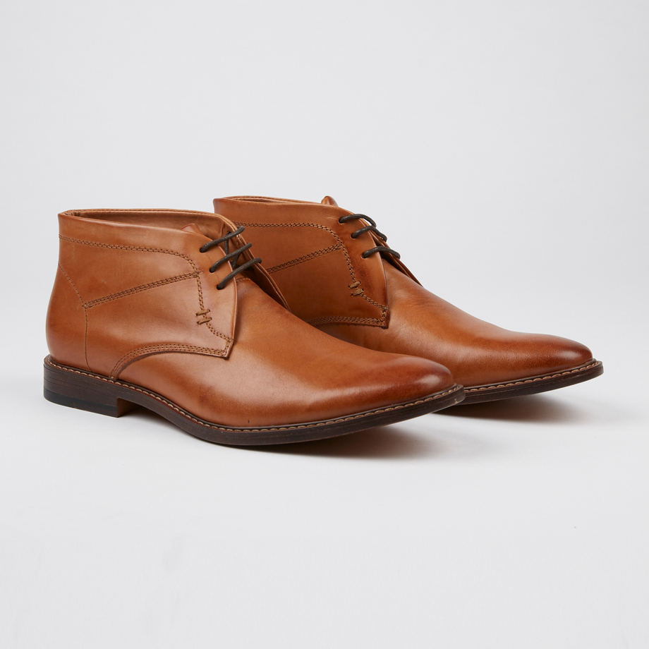 J75 by JUMP - Style-Savvy Leather Shoes - Touch of Modern