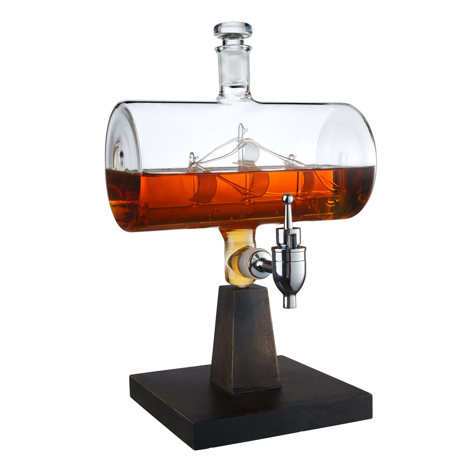 The Wine Savant - Handcrafted Glass Decanters - Touch of Modern