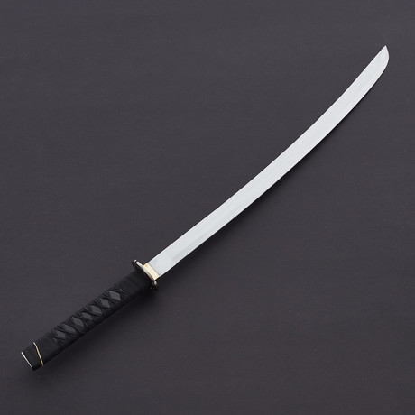 Battling Blades - Handmade Swords, Historic Origins - Touch of Modern