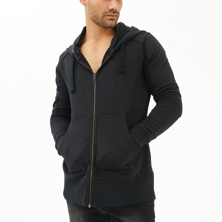 True Prodigy - Rock the Rebellious Look - Touch of Modern