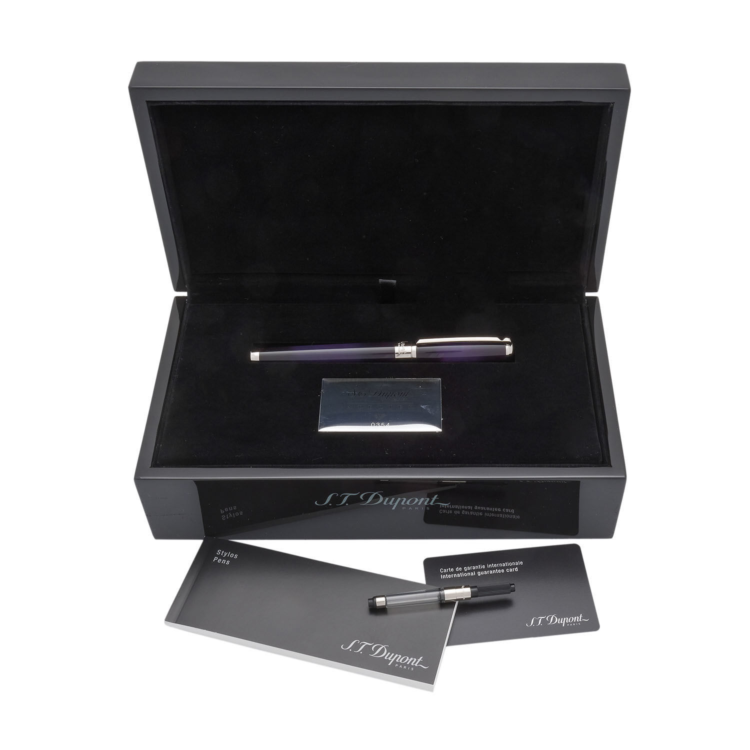 Line D Fountain Pen - S.T. Dupont - Touch of Modern