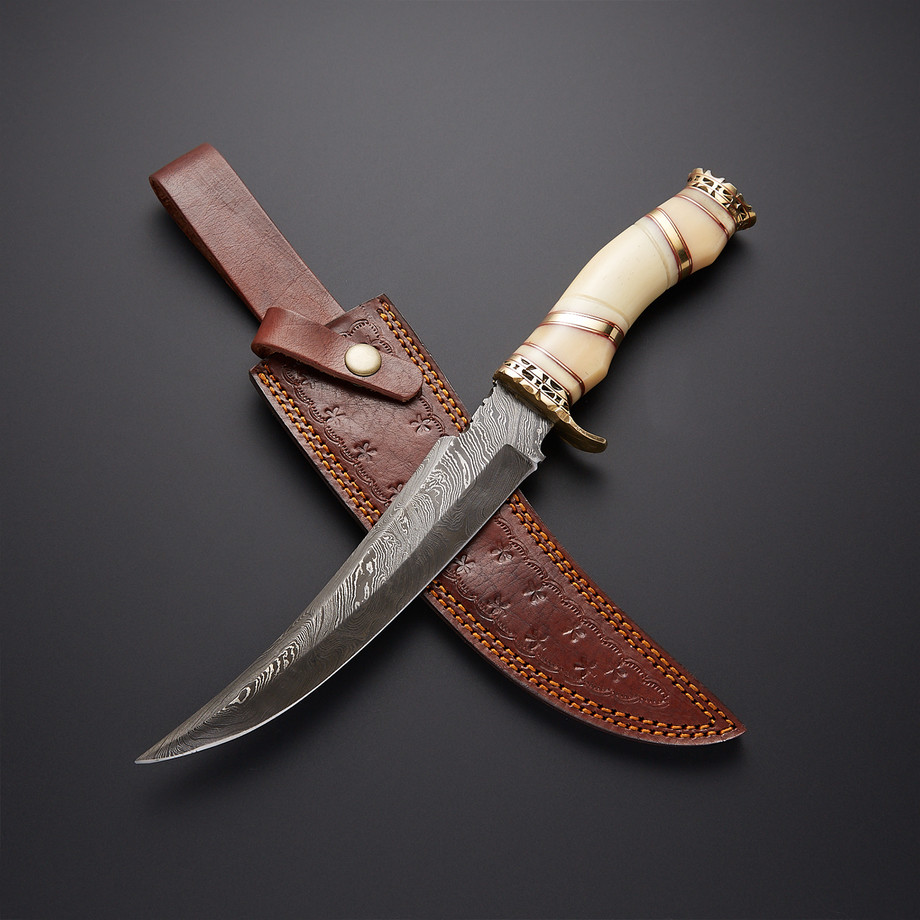 Sharpen Blades - Damascus Hunting Knives - Touch of Modern