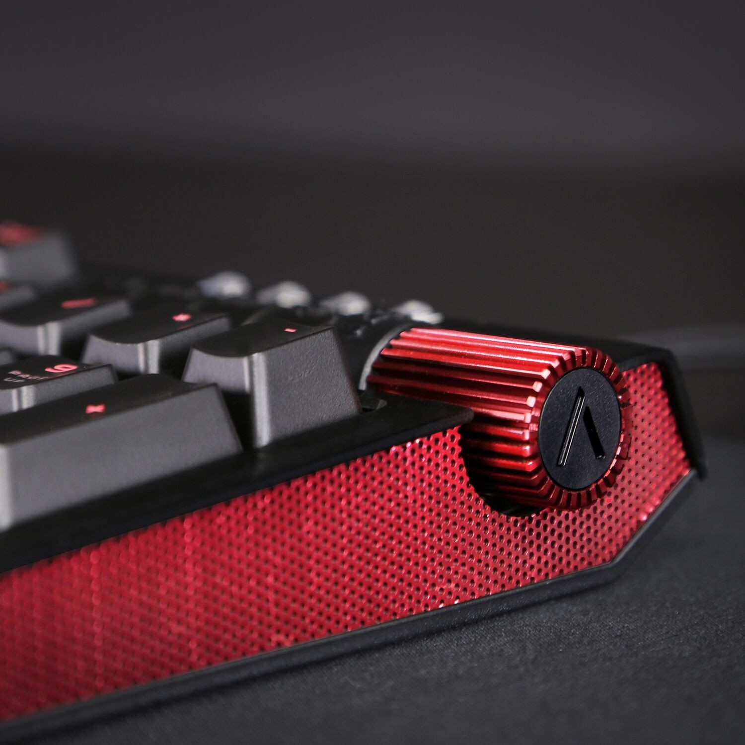 MGK Armato Gaming Keyboard - Azio - Touch of Modern