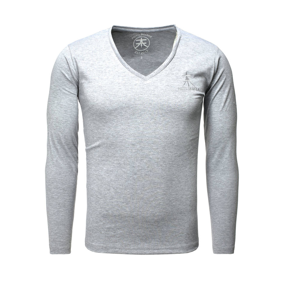Akito Tanaka - Bold Streetwear Essentials - Touch of Modern