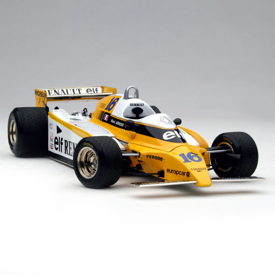 Exoto - Exquisitely Detailed Scale Models - Touch of Modern