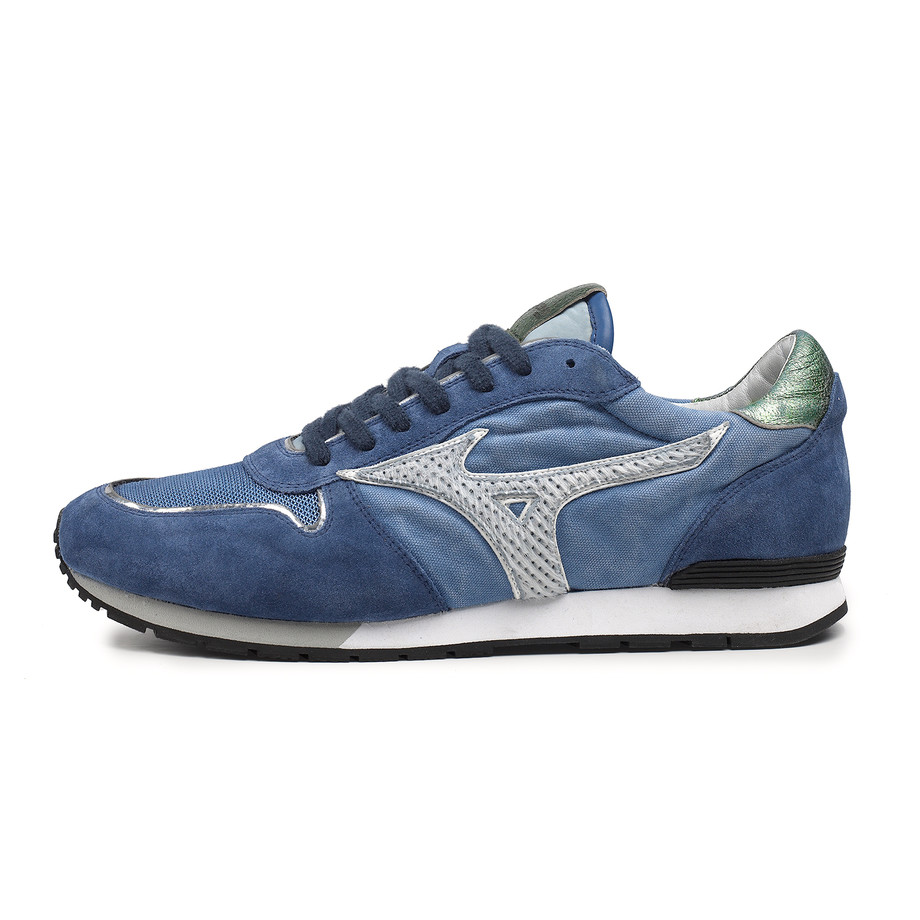 Mizuno - Fashionable Sport Sneakers - Touch of Modern