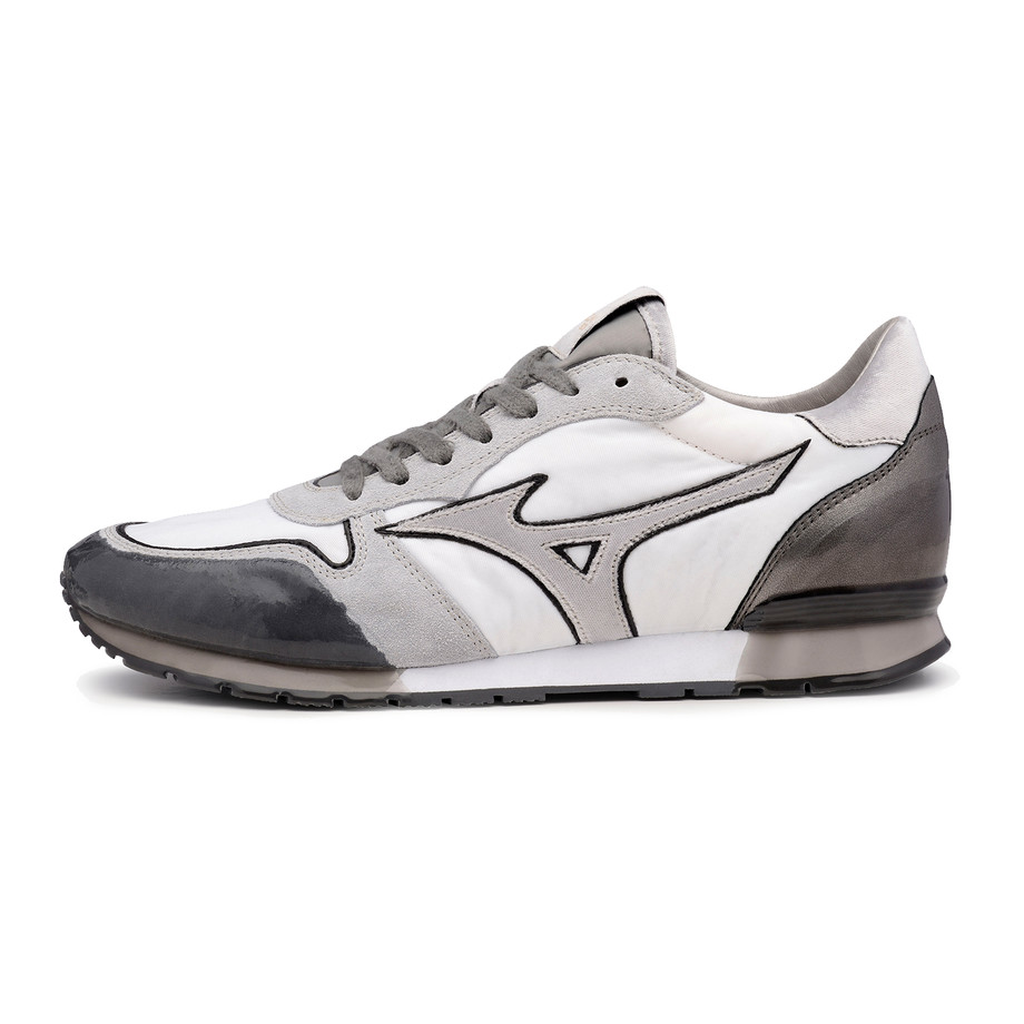 Mizuno - Fashionable Sport Sneakers - Touch of Modern