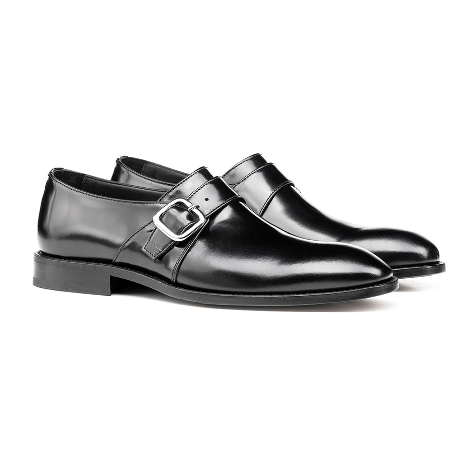 DIS Shoes - Made-To-Order Italian Footwear - Touch of Modern