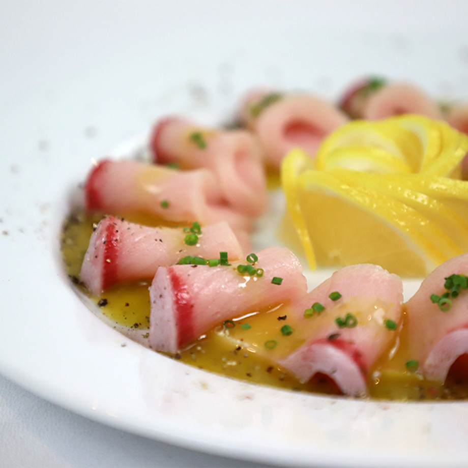 Authentic Wagyu & Northwest Fish Co - Luxury Surf & Turf Selections ...