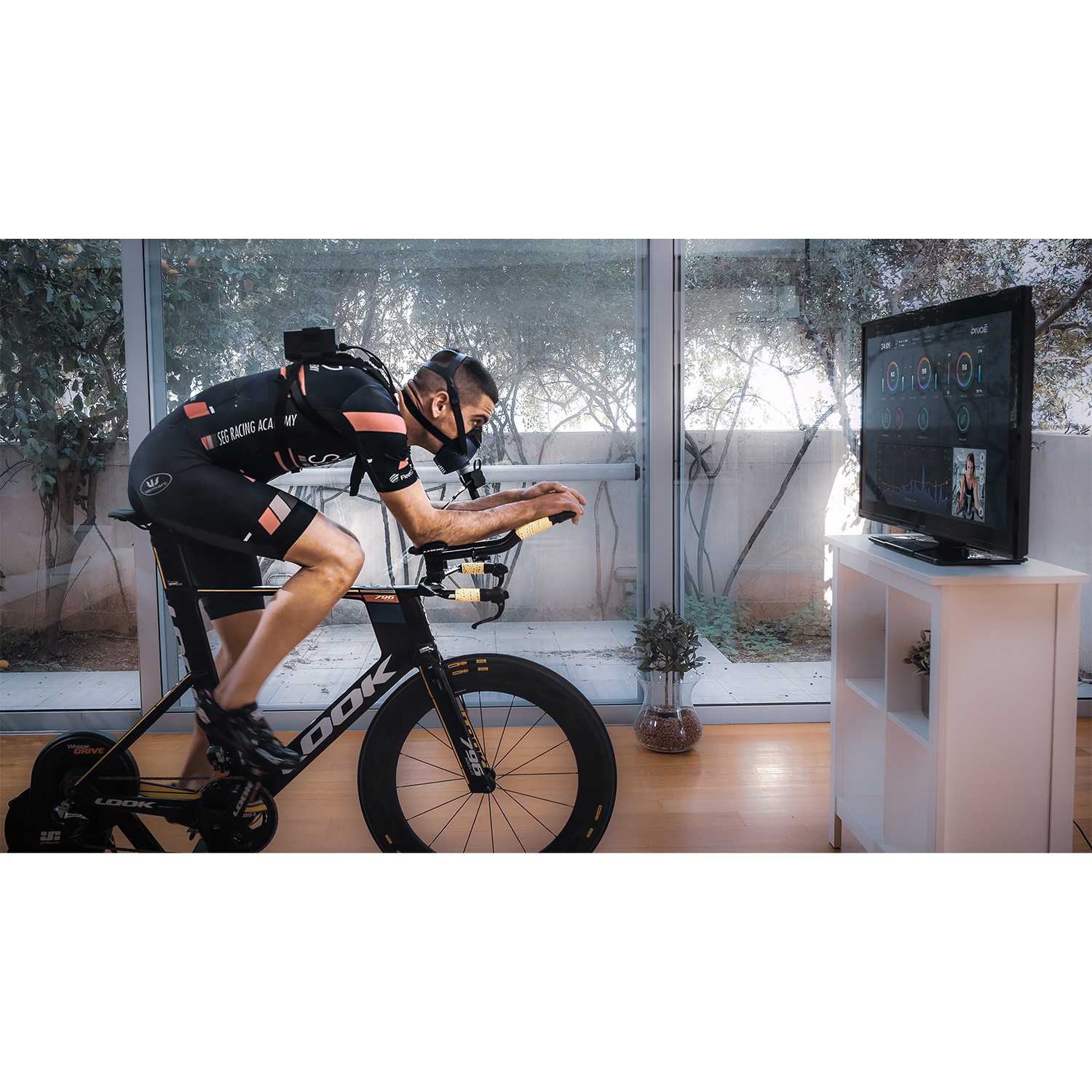 PNOĒ Metabolic Analysis System™ - PNOĒ - Touch of Modern