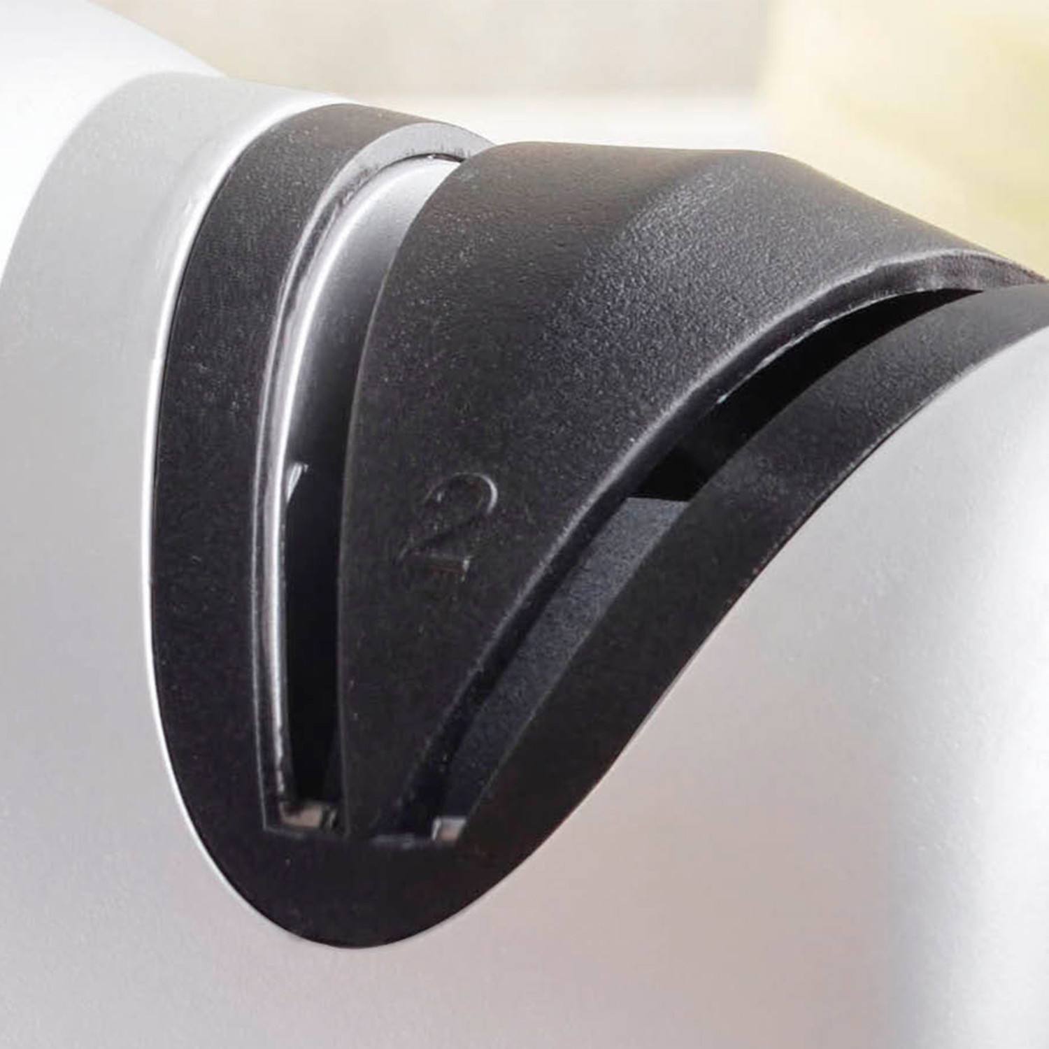 Electric Knife Sharpener - Sabatier // eTail Agency PERMANENT STORE ...