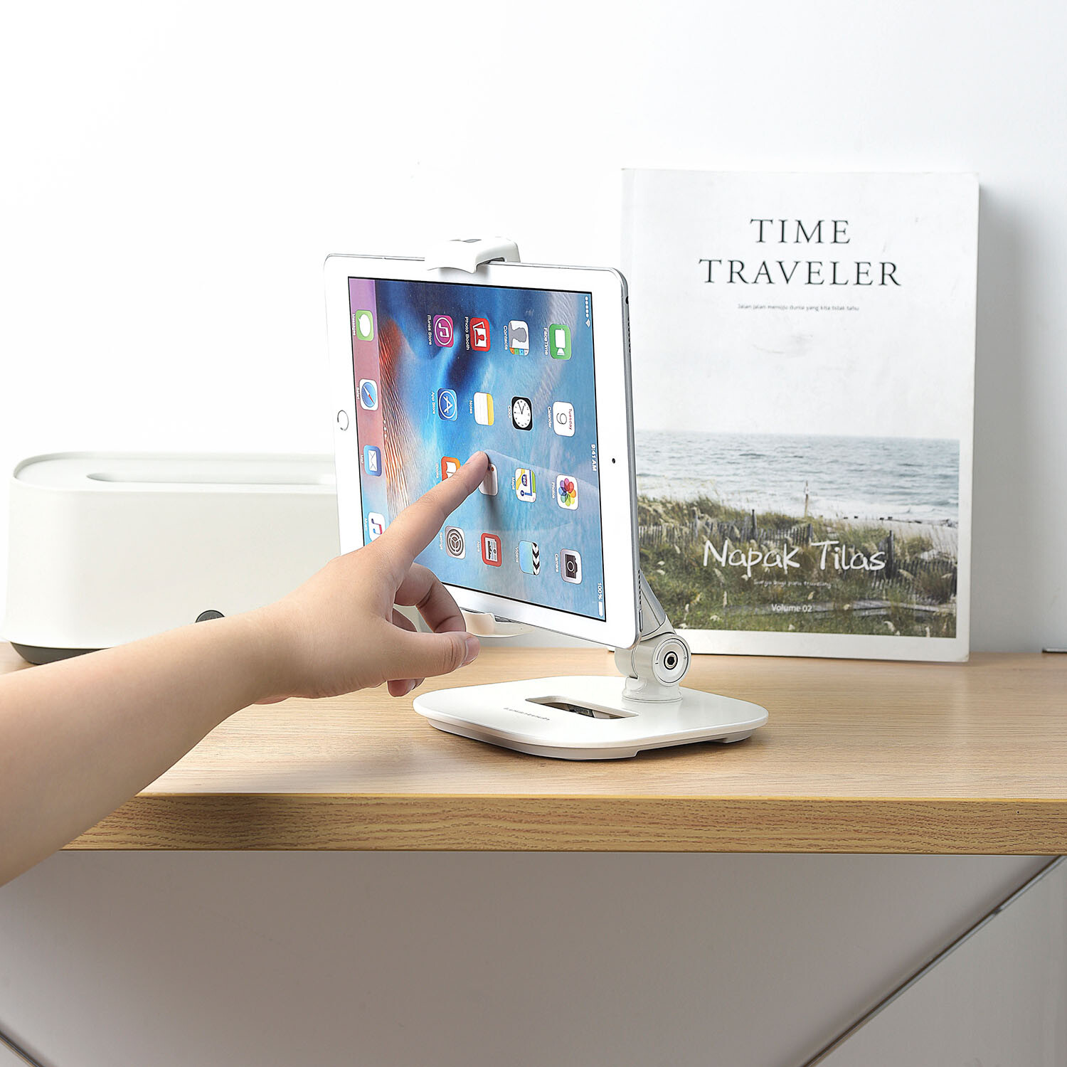 Ledetech Sturdy Smart Device Holder and Tablet Mount (Black) - Frontier ...