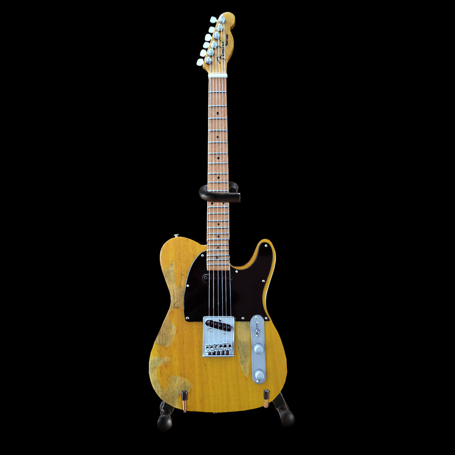 AXE HEAVEN® - Licensed, Mini Guitar Replicas - Touch of Modern