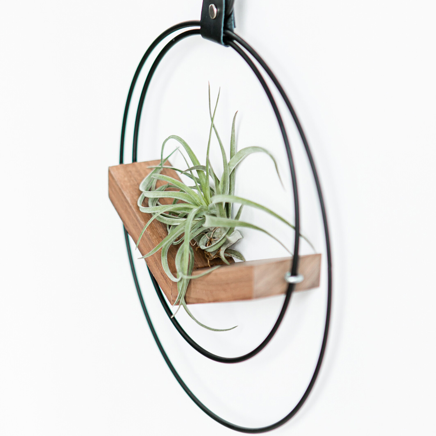 BRAID & WOOD V-Hanger // Dark & Stormy (Small) - Braid & Wood - Touch ...