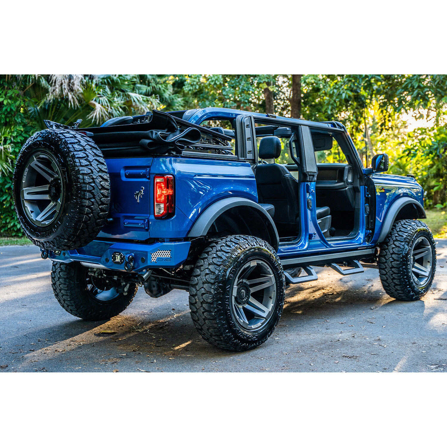 SoFlo Stallion - SoFlo 2022 Soft Top Ford Bronco - Touch of Modern
