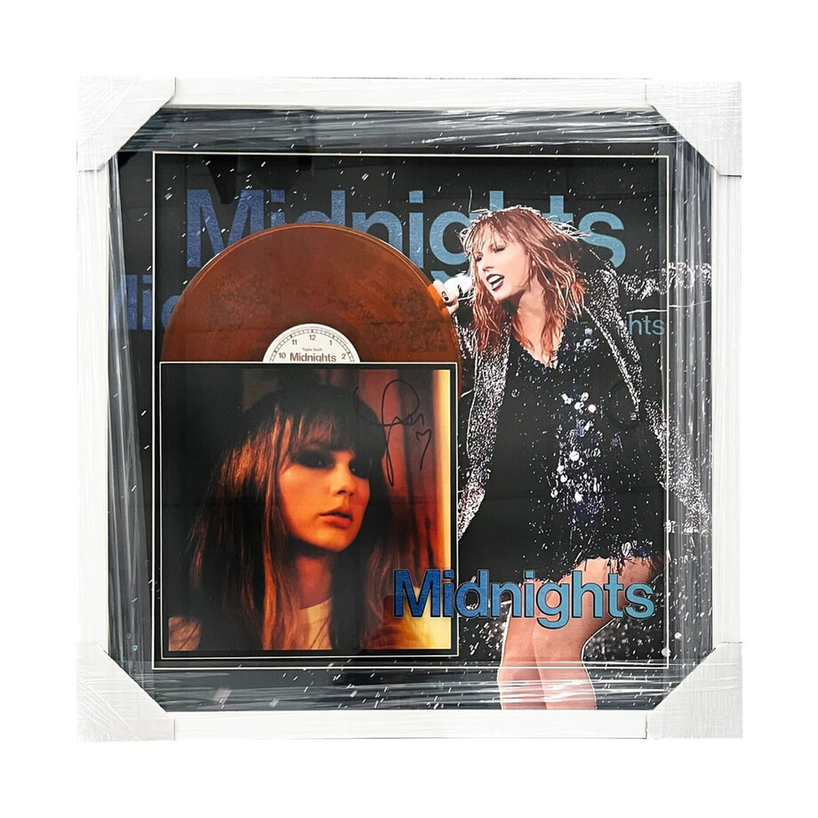 Signed Taylor Swift Memorabilia & More - Gift Your Favorite Swifty ...