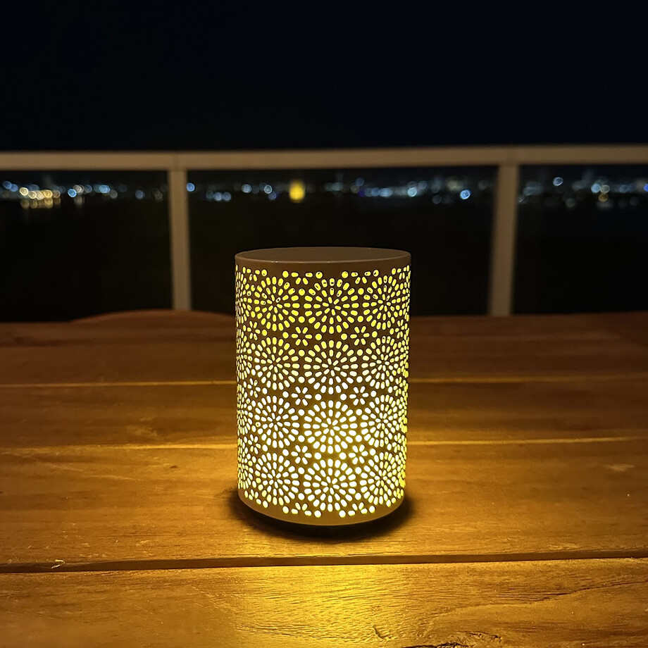 Smart & Green - Color Changing Outdoor Lighting - Touch of Modern