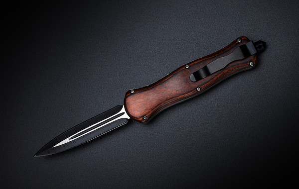 Tekto Knives - Compact Automatic Knives - Touch of Modern