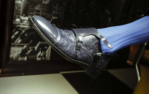 DIS Shoes - Handcrafted Luxury Italian Footwear - Touch of Modern