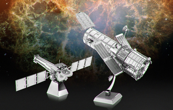Metal Earth - Iconic Spacecraft Models - Touch of Modern