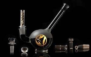 7Pipe - Ultra Portable & Easy To Load - Touch of Modern