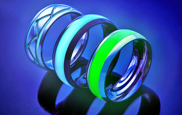 Glowing Rings - Illuminating Accessories - Touch of Modern
