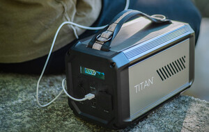 Raptic - Full Power Anywhere - Touch of Modern